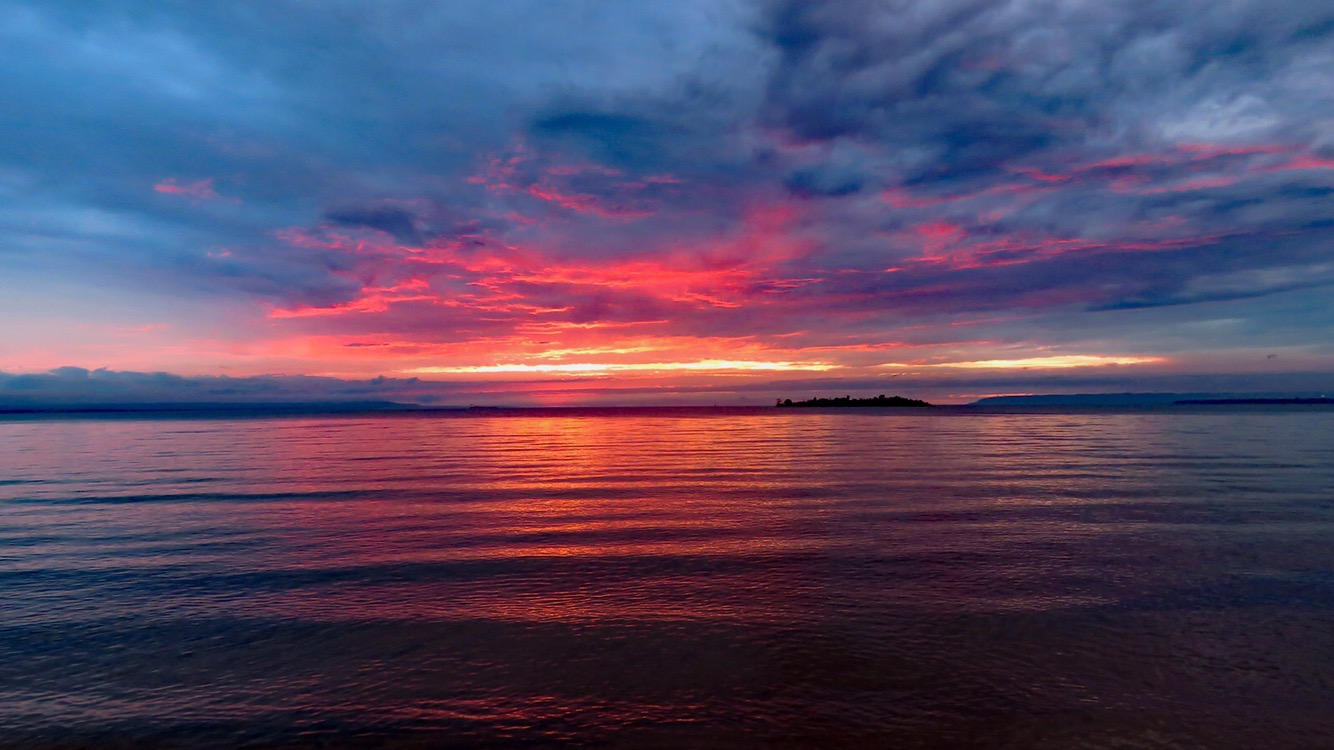 Fiery Sunset | RegenAxe