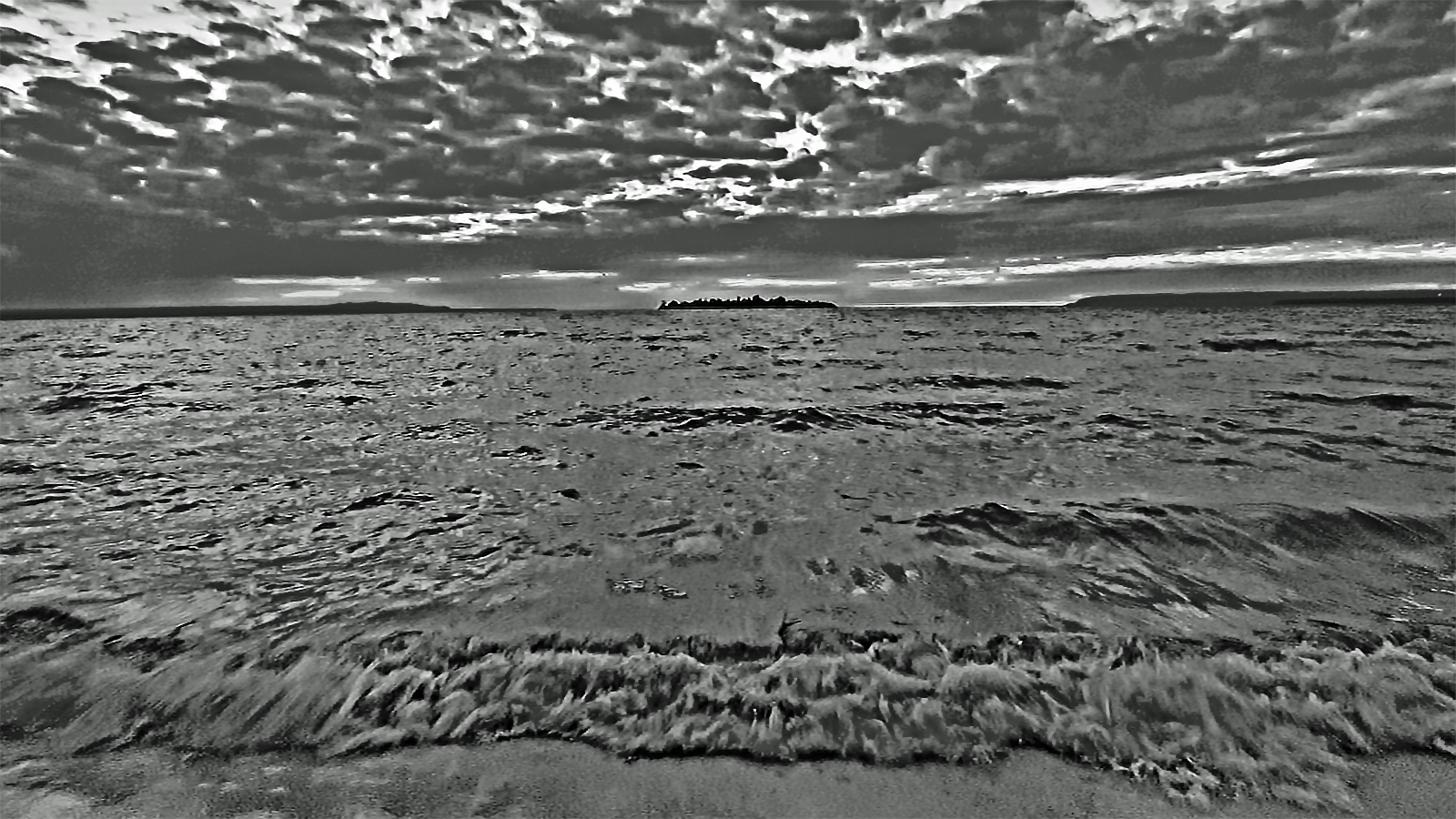 B&W Cabin Sunset | RegenAxe