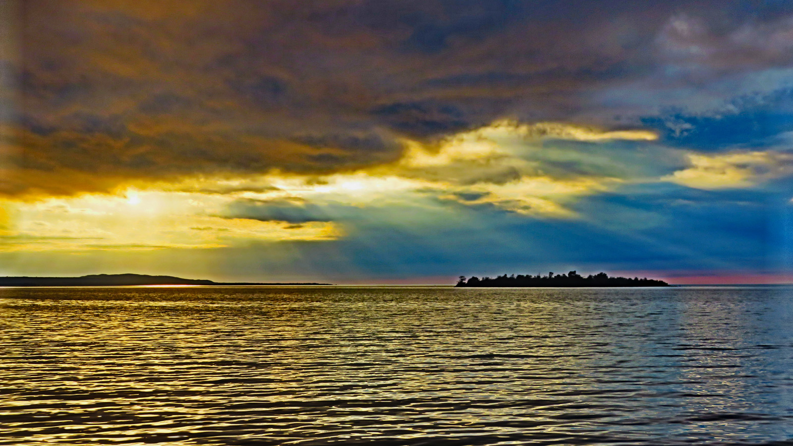 Round Island Sunset | RegenAxe