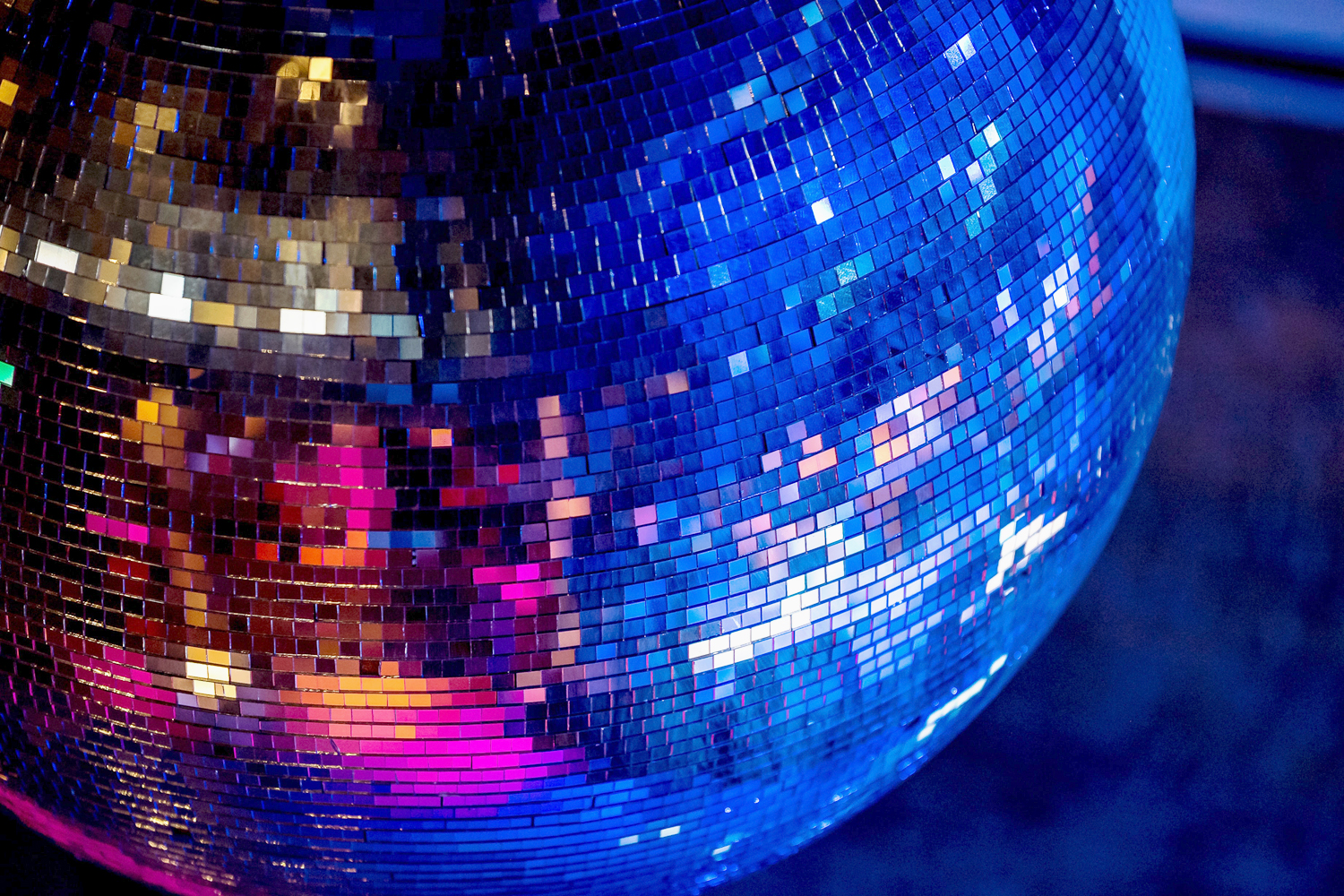 The Queen of Disco | RegenAxe