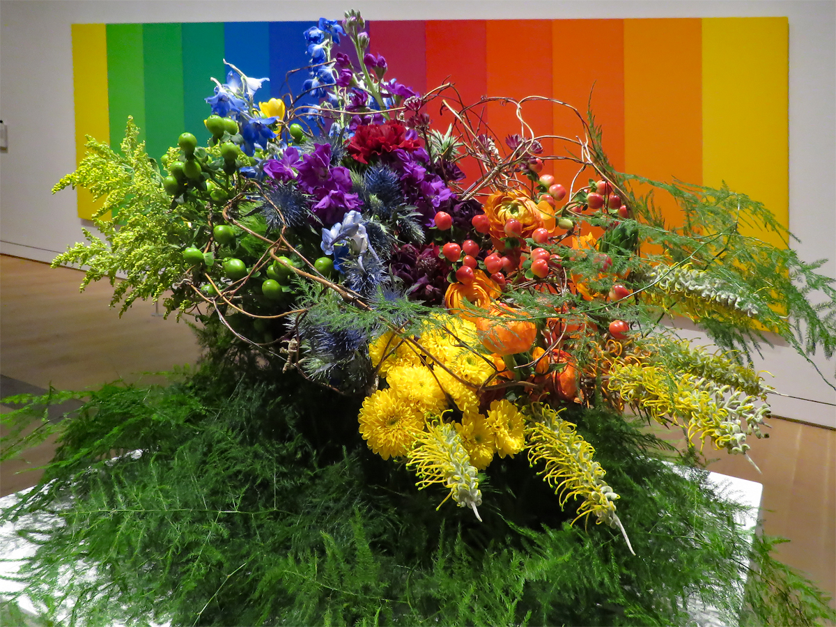 Spectrum II, Ellsworth Kelly, 1967 and Floral Arrangement by Joseph ...