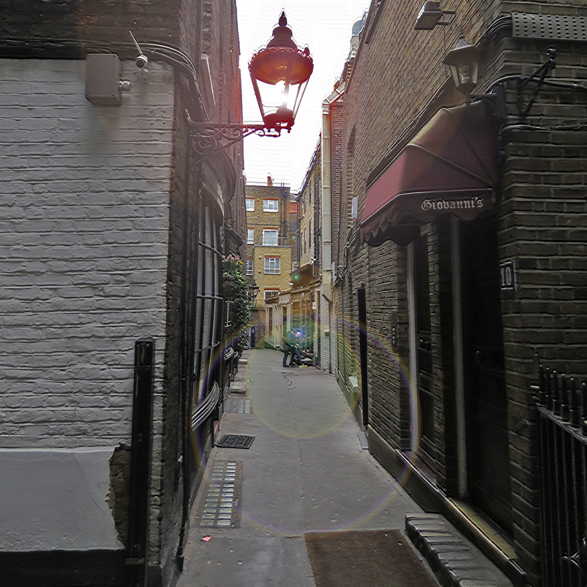 London Alley | RegenAxe
