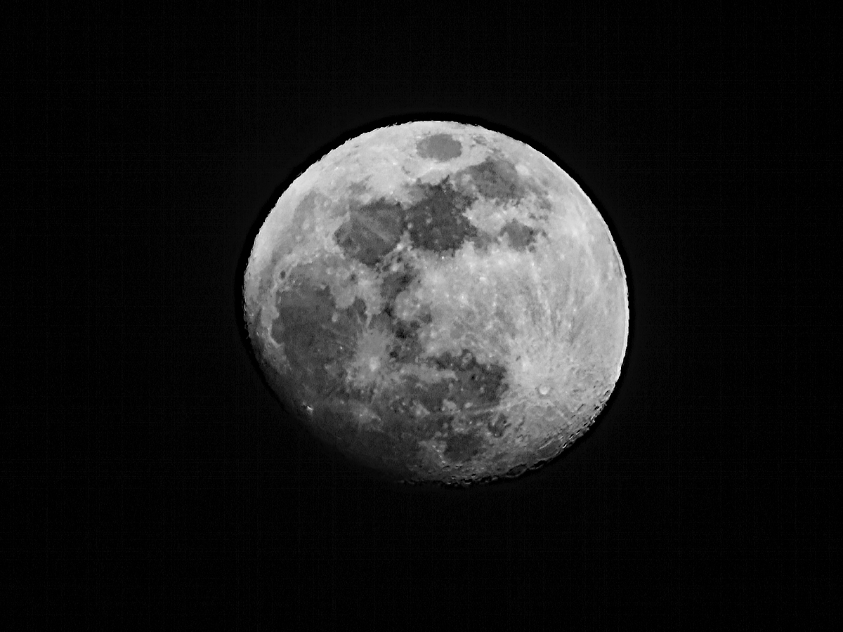 Waxing Gibbous Moon | RegenAxe