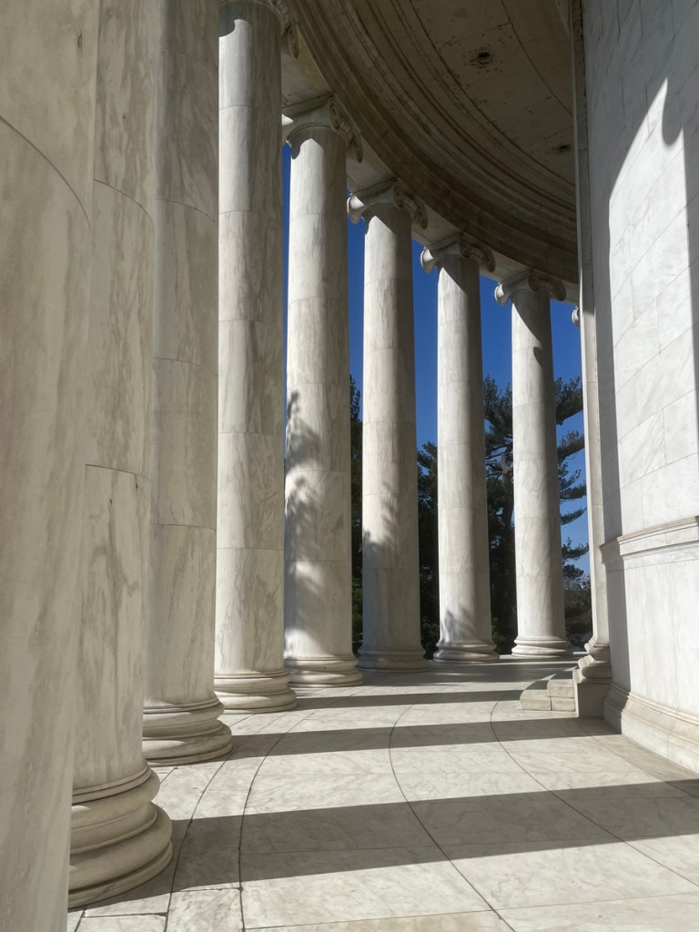 Jefferson Memorial Columns | RegenAxe